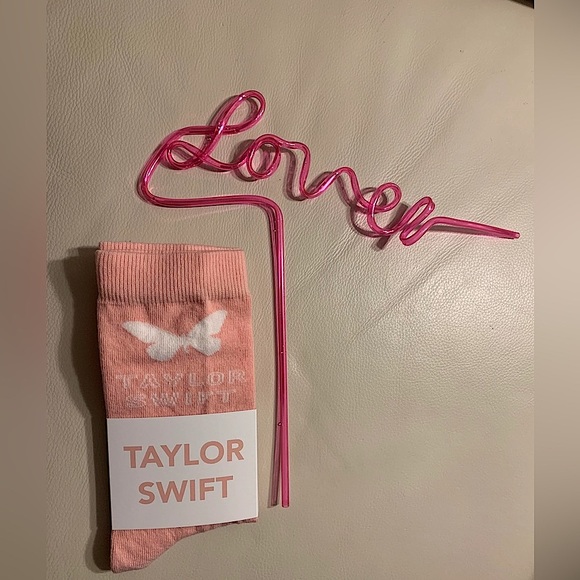 Taylor Swift | Accessories | Taylor Swift Official Authentic Socks And ...